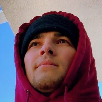 Mikey Bolts | Wikitubia | Fandom