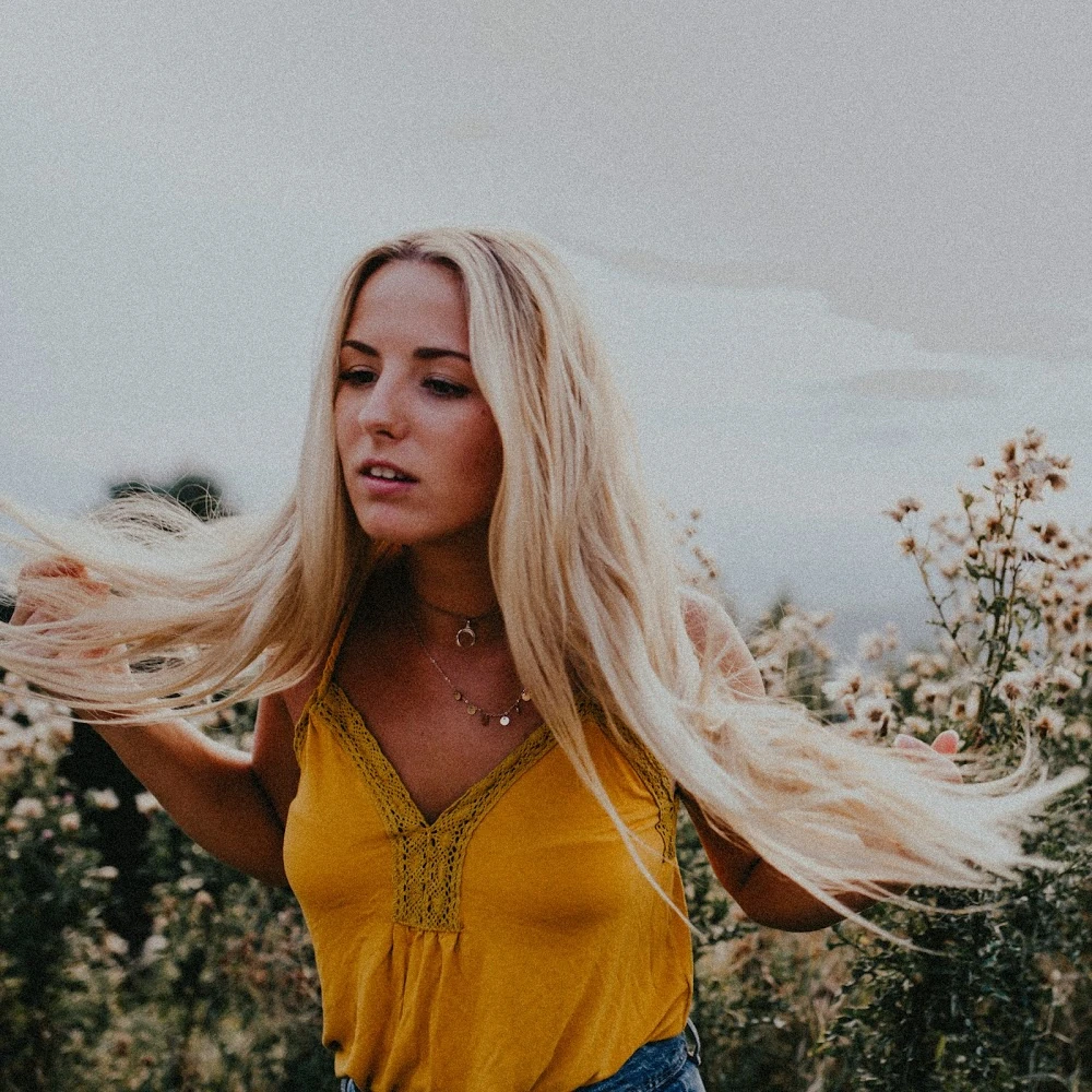 Sophie Sof | YouTube Wiki | Fandom