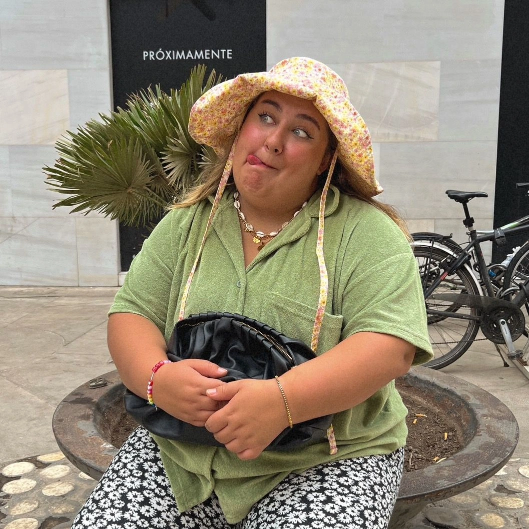 Selfiesandra | YouTube Wiki | Fandom