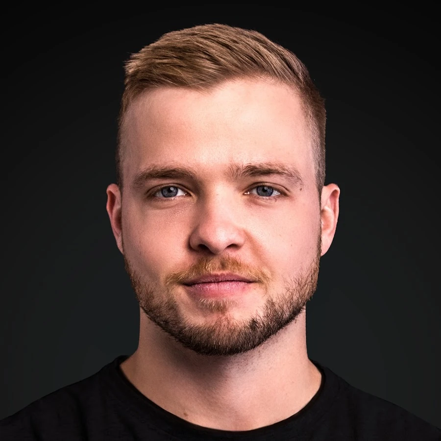 Leon Hendrix | Wikitubia | Fandom