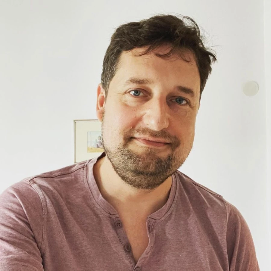 Lloyd Evans | Wikitubia | Fandom