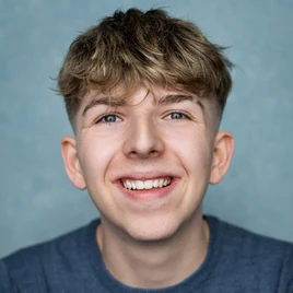 Dan Rhodes | Wikitubia | Fandom