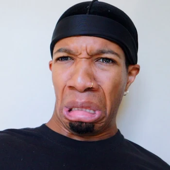 BEEZ | Wikitubia | Fandom