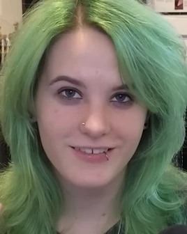 SmokeeBee | Wikitubia | Fandom