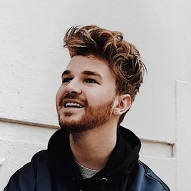 Drew Scott | Wikitubia | Fandom