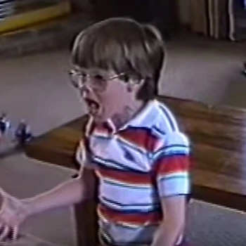 Crying Nintendo Kid | Wikitubia | Fandom