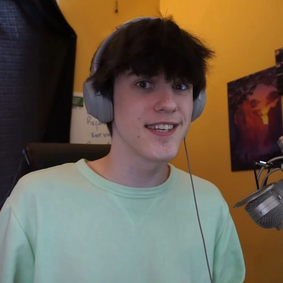 Mellomelt | Wikitubia | Fandom