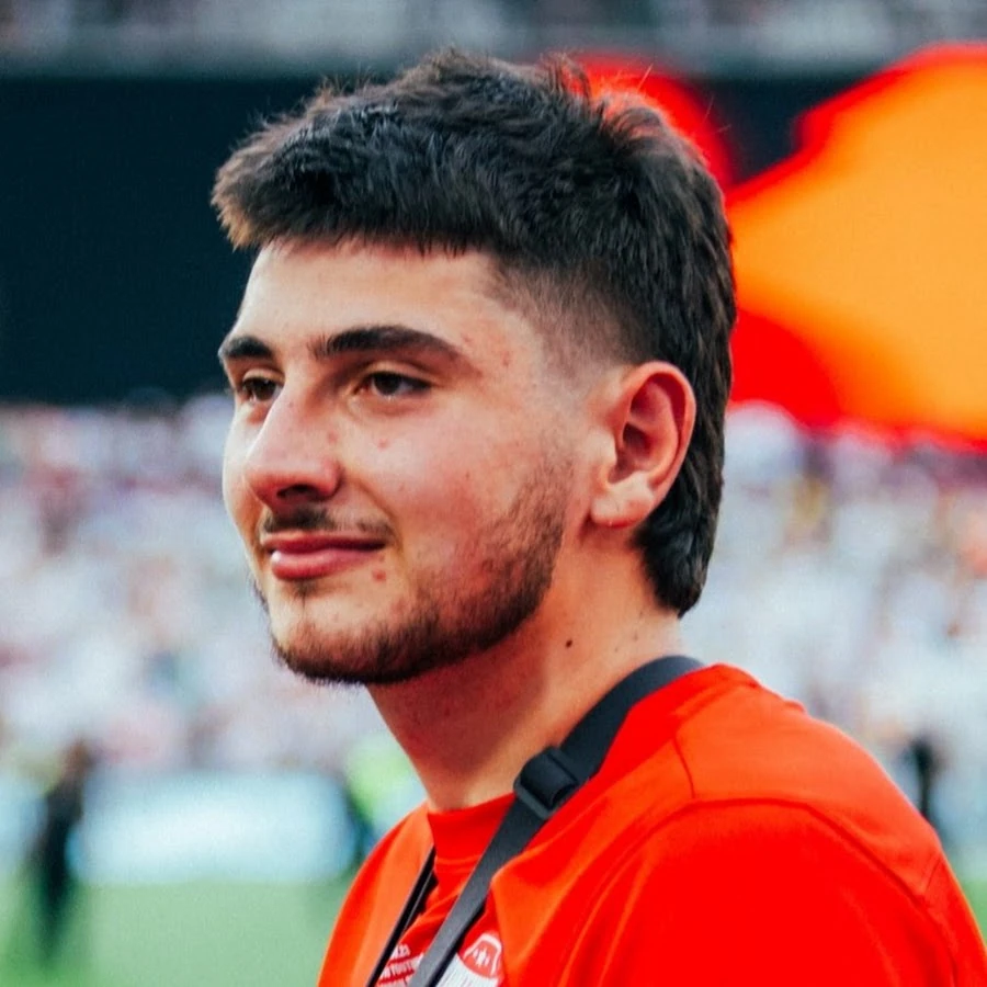 Danny Aarons | Wikitubia | Fandom