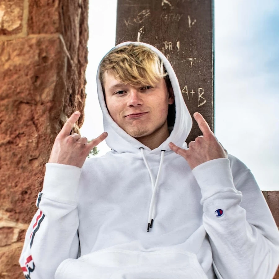 Insyde | Wikitubia | Fandom