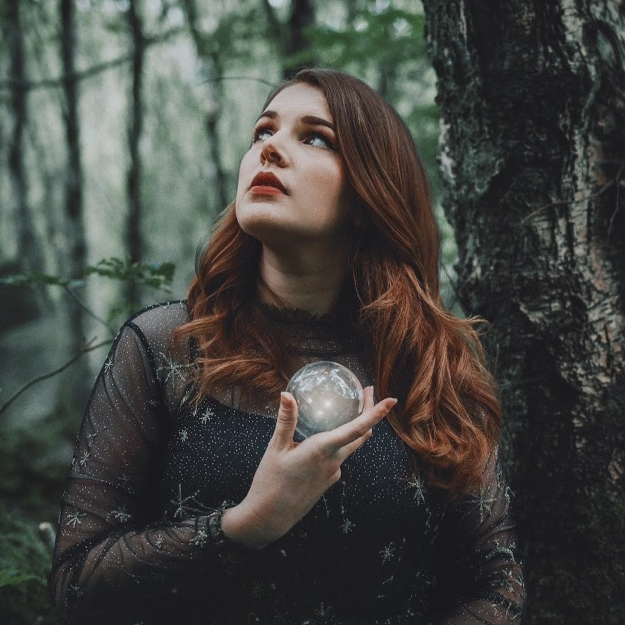 Cherry Wallis | Wikitubia | Fandom