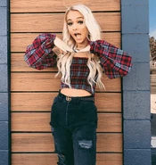 Zoe Laverne | Wikitubia | Fandom