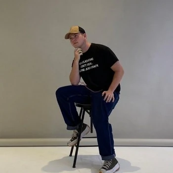 AverageHarry | Wikitubia | Fandom