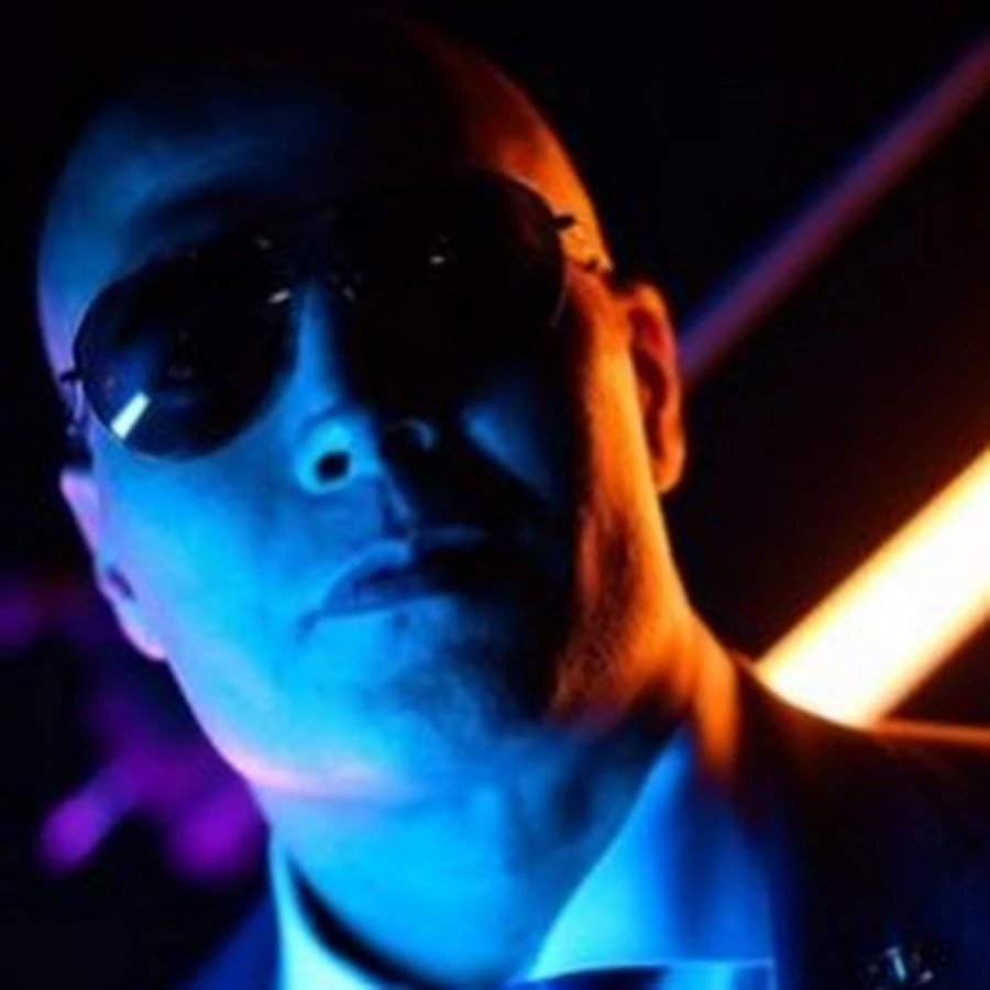 Maven Huffman | Wikitubia | Fandom