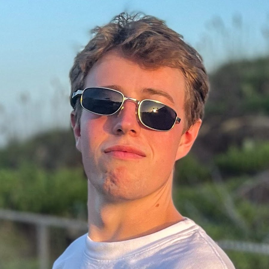 Cohen Thompson | Wikitubia | Fandom