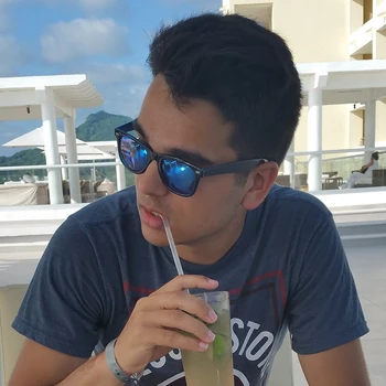 Derek Gerard | Wikitubia | Fandom