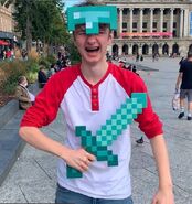 TommyInnit | Wikitubia | Fandom