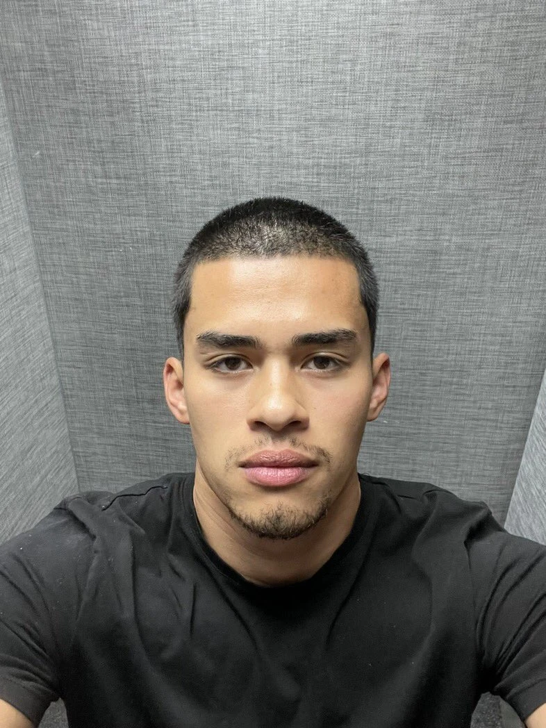 SNEAKO | Wikitubia | Fandom