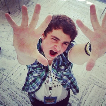 Duklock | Wikitubia | Fandom