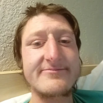 Daniel Larson | Wikitubia | Fandom