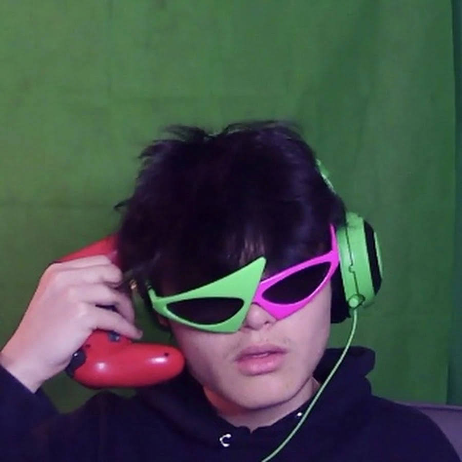 H0ldenlol | Wikitubia | Fandom