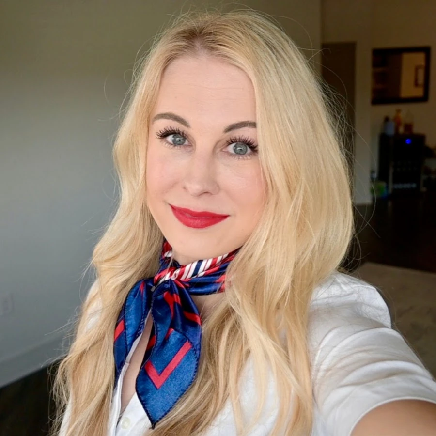 Jetting Julia | Wikitubia | Fandom