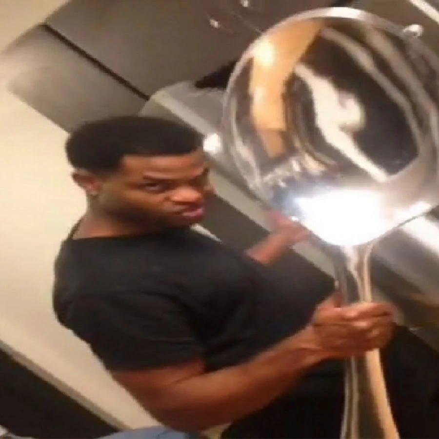 Louis Shap | Wikitubia | Fandom