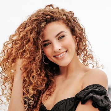 What is sofie dossi zodiac sign 60 photos - Youhoroscope.com
