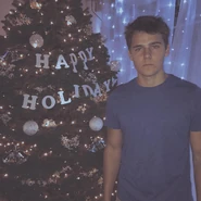 Alex Ernst | Wikitubia | Fandom