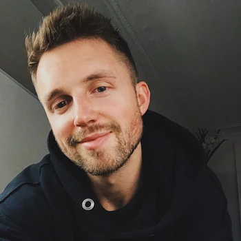 Marcus Butler | Wikitubia | Fandom