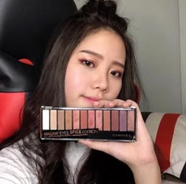 Vicky | JianHao Tan Youtube Wiki | Fandom