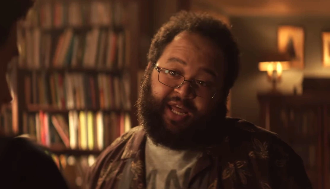 Ethan Russell | YOU Wiki | Fandom