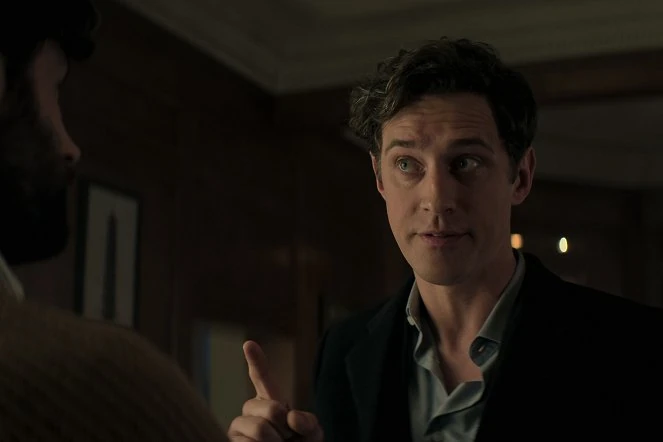Malcolm Harding | YOU Wiki | Fandom