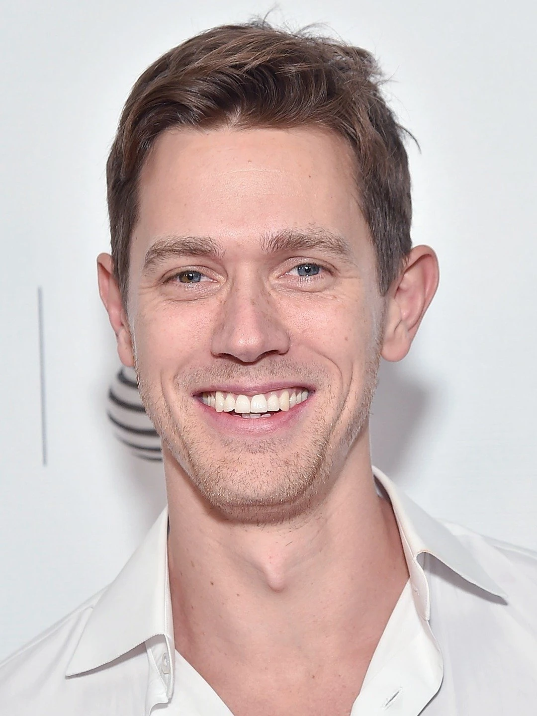 Chris O'Shea | YOU Wiki | Fandom