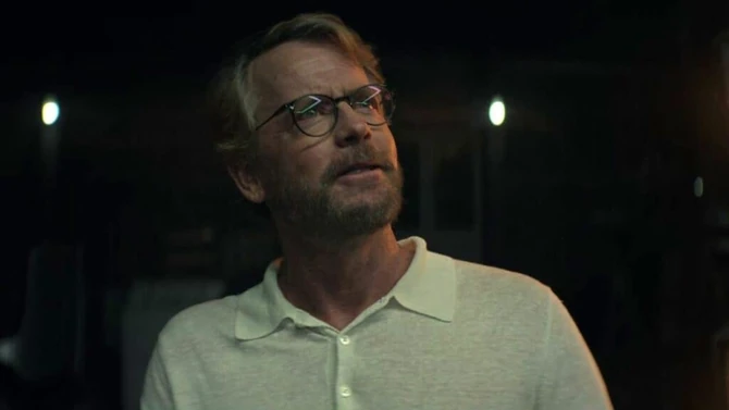 Tom Lockwood | YOU Wiki | Fandom