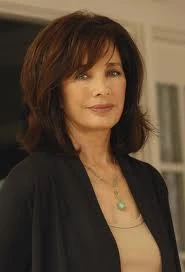 Beth Gordon | Zaklinacz dusz Wiki | Fandom