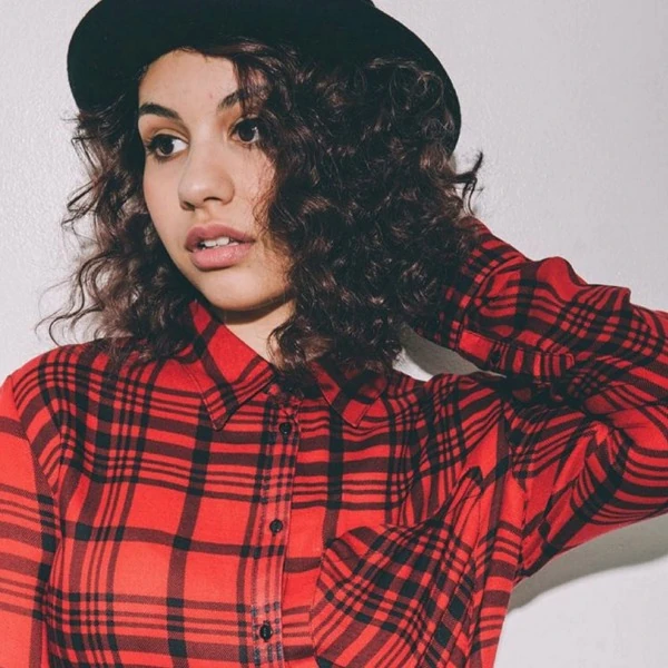 Alessia Cara | Zedd Wiki | Fandom