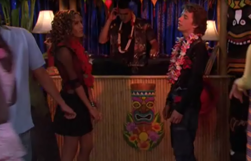 Logan-Dana Friendship | Zoey 101 Wiki | Fandom Logan-Dana Friendship | Zoey 101 Wiki | Fandom