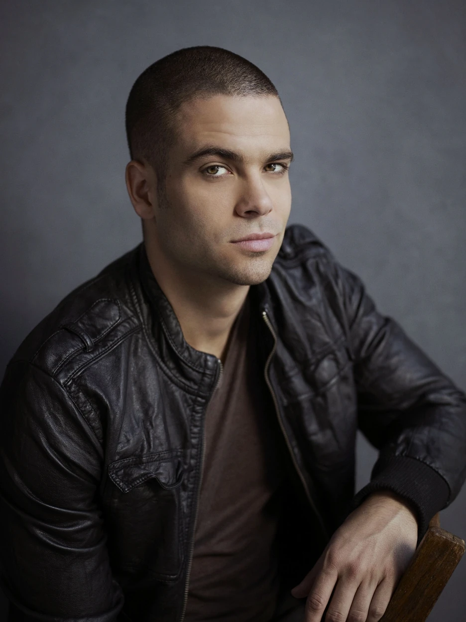 Ethan Hughes | Wikia The Walking Dead Fanon | Fandom
